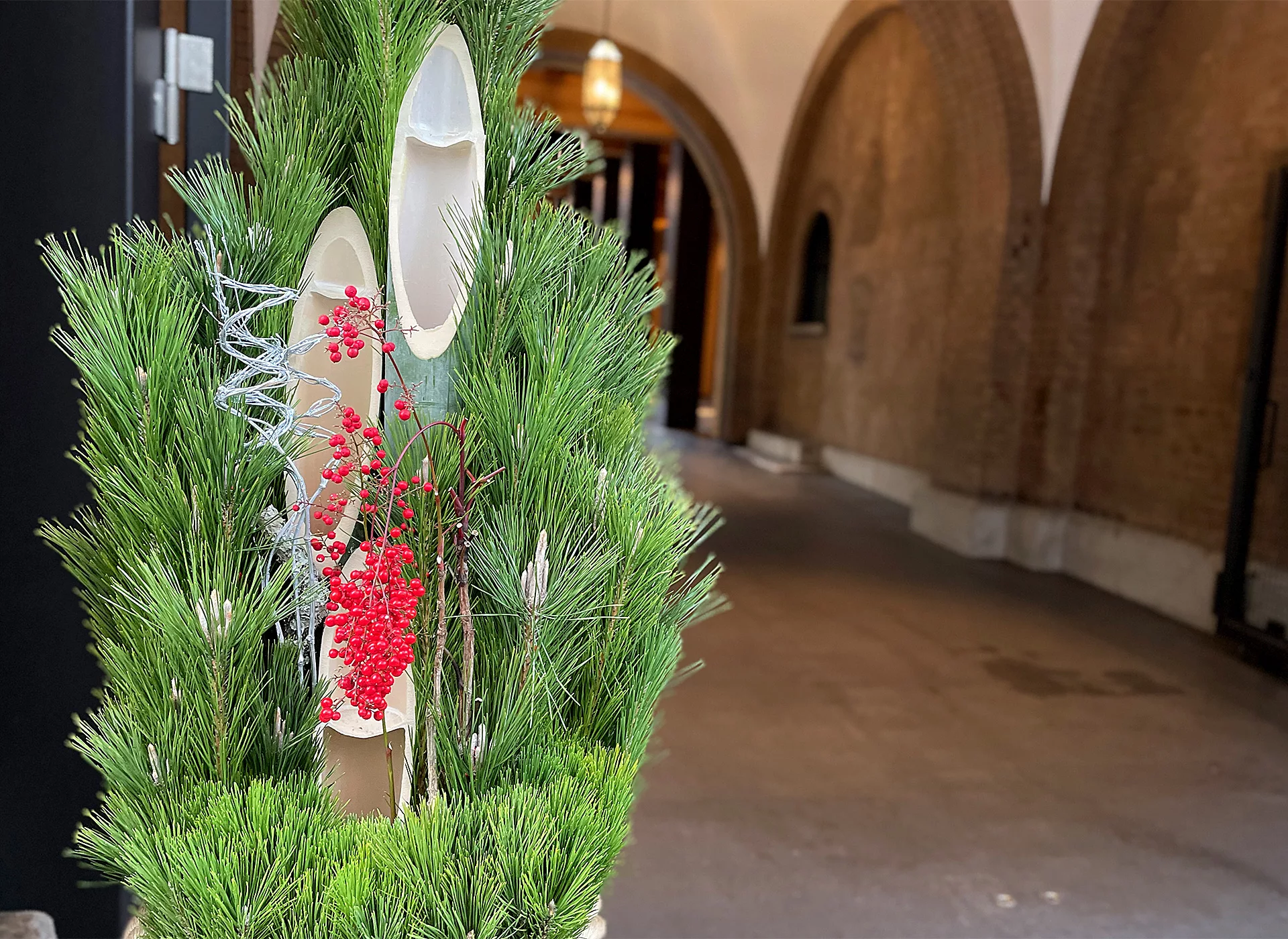 Notice of Year-End and New Year Holidays | Kyoto seasons calendar ...